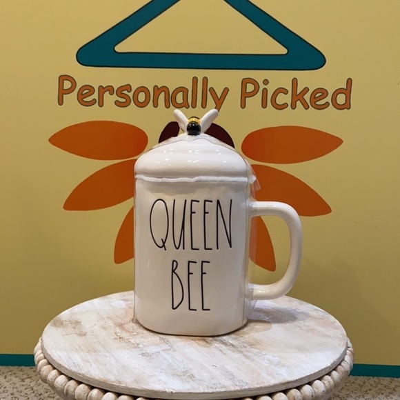 Rae Dunn | Kitchen | Rae Dunn Queen Bee Mug | Poshmark